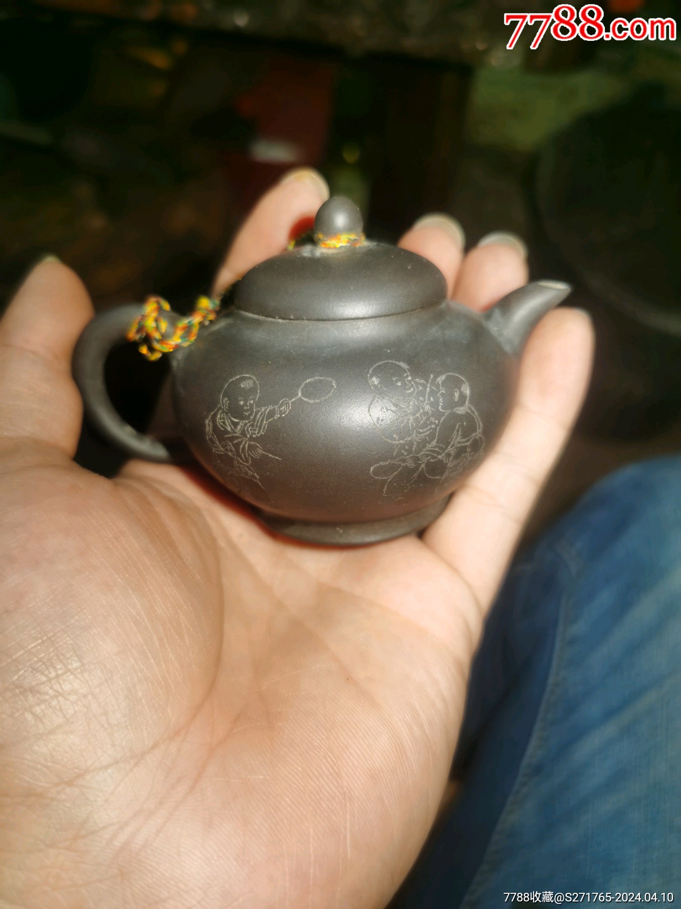 吴小娟精品紫砂壶小品壶蜀人刻做工精雕刻精工温润如玉实乃精致之雅器 价格 9元 au37395697 紫砂壶 加价 7788收藏 收藏热线