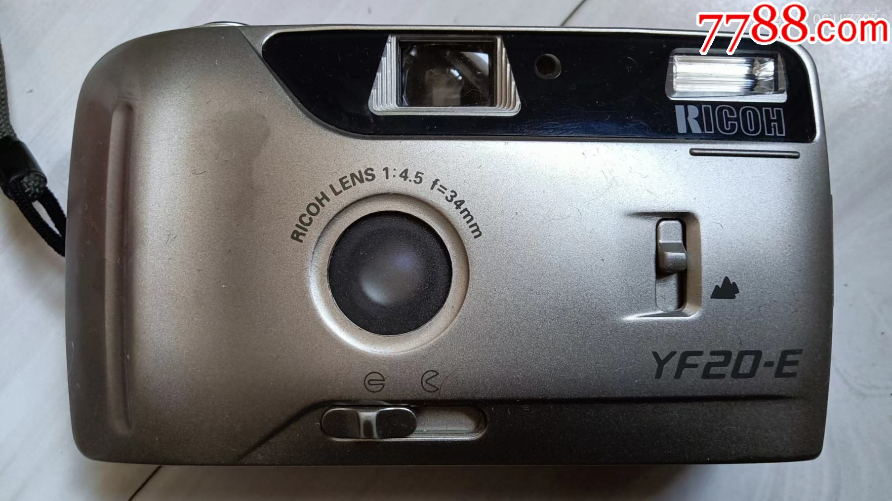 RICOH理光YF20-E照像机，日本东京理光GL142109。赠美能达相机套。-价格:23元-au32336934-傻瓜机/胶片相机 -加价-7788收藏__收藏热线