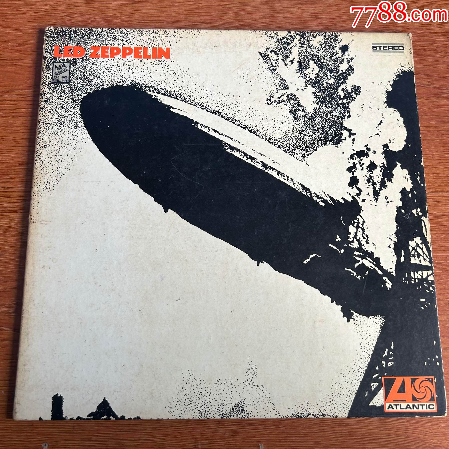 LEDZEPPELINI齐柏林飞艇首张-12寸LP-A40-一面划痕_老唱片/胶片_图片鉴定_收藏价格_7788铜镜收藏
