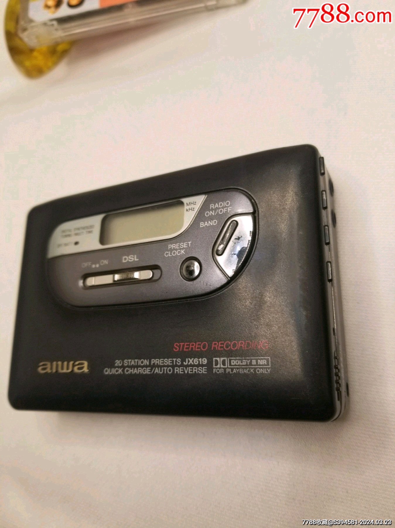 大写爱华JX619_随身听/mp3_小星收藏【7788收藏__收藏热线】