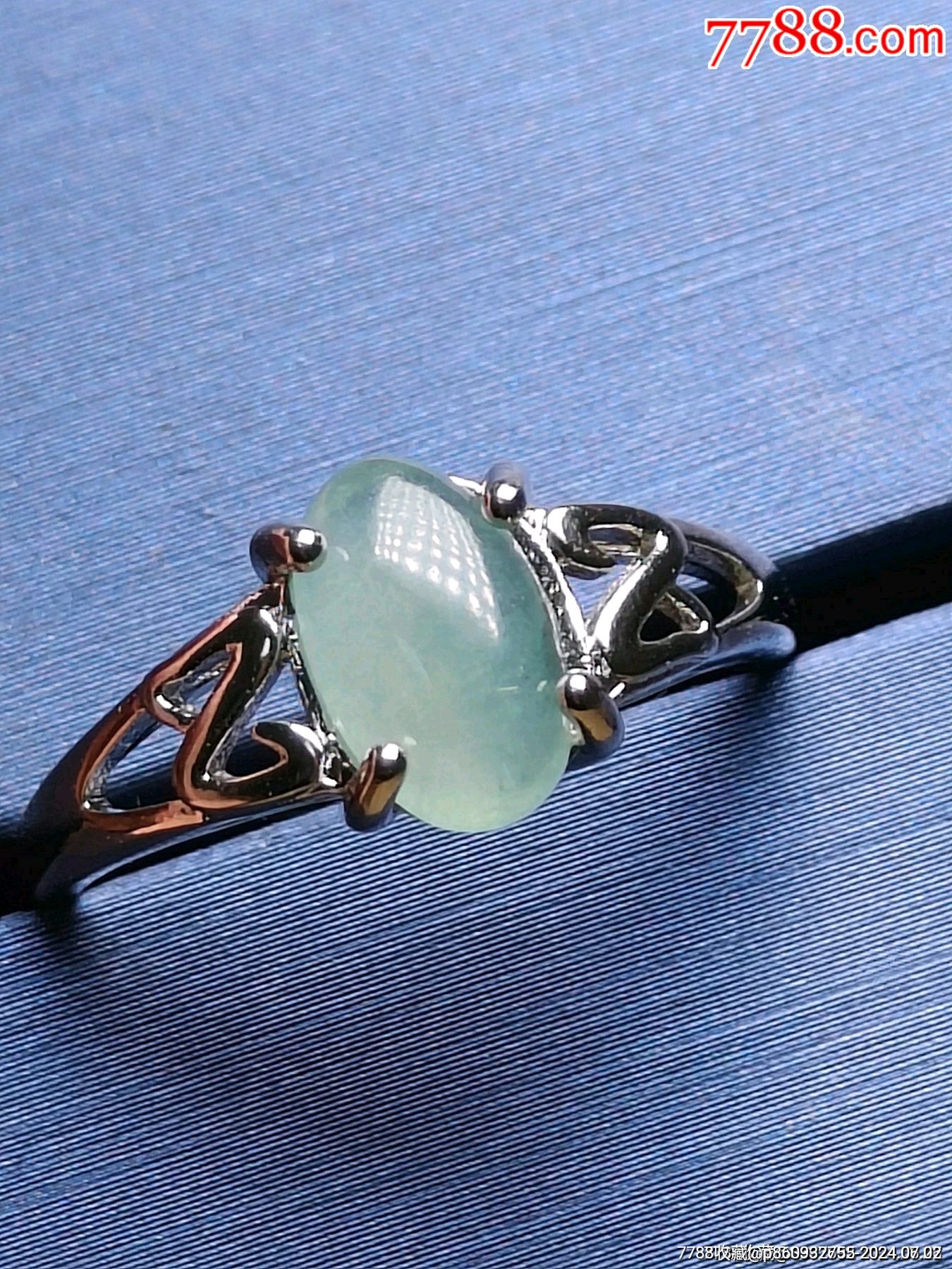 s925纯银镶嵌翡翠戒指，活口可以调节大小__【7788收藏__收藏热线】