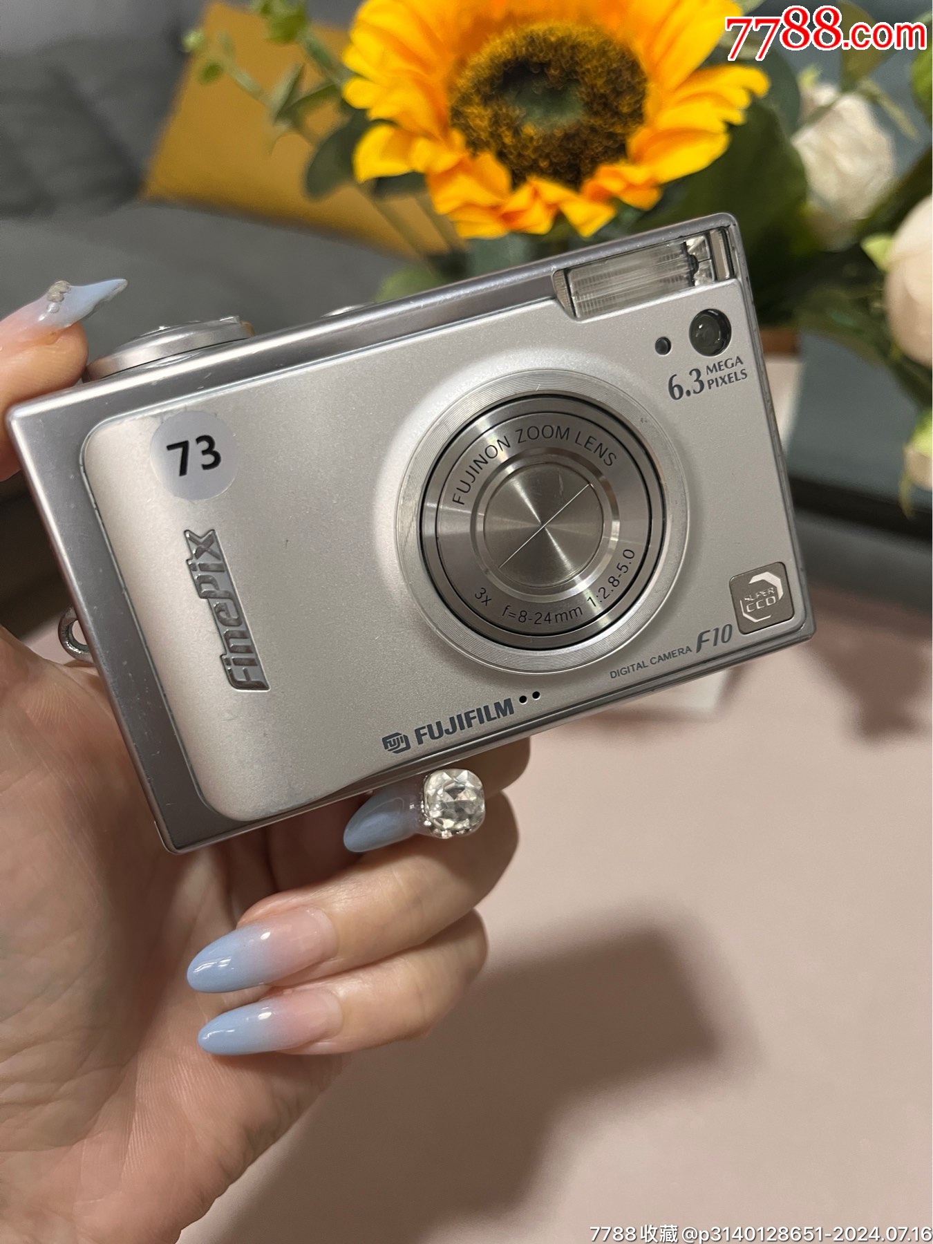 小红书网红款富士-F10复古ccd卡片机，功能正常_卡片机/数码相机_以戒为师【7788收藏__收藏热线】
