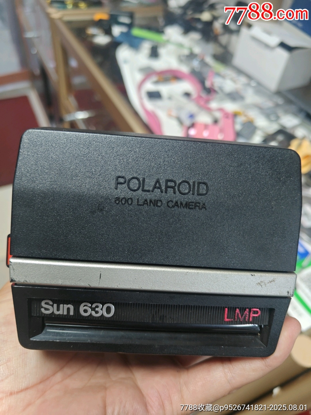 精美的宝丽来相机__【7788收藏__收藏热线】